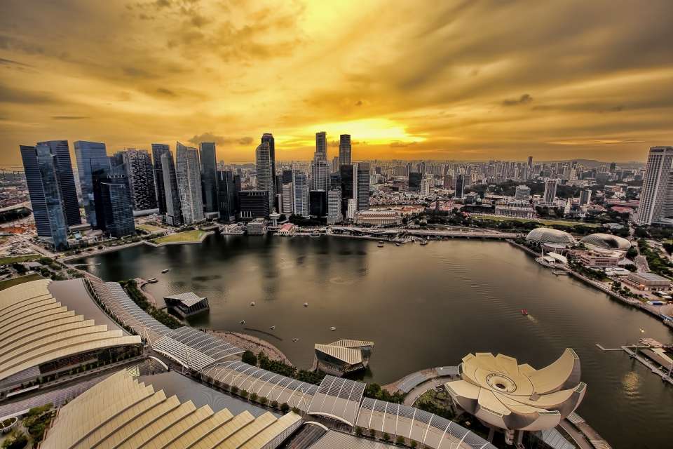 Ekspansif, Telkom Bangun Data Center Baru di Singapura Ekspansif, Telkom Bangun Data Center Baru di Singapura