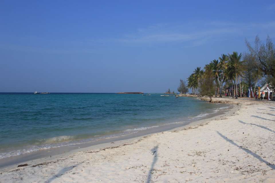 Cara Pulau Bokori Mematut Diri di Mata Dunia