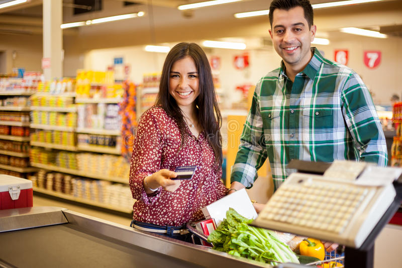 Kenapa Manusia Suka Membeli Barang dan Langsung Menyesalinya?