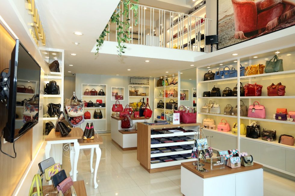 Rilis E-Commerce, Luxatme Edukasi Belanja Cerdas Produk Mewah