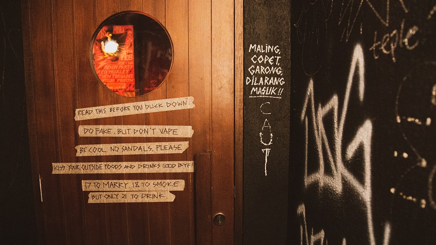 Duck Down Bar, Let’s Rock It!