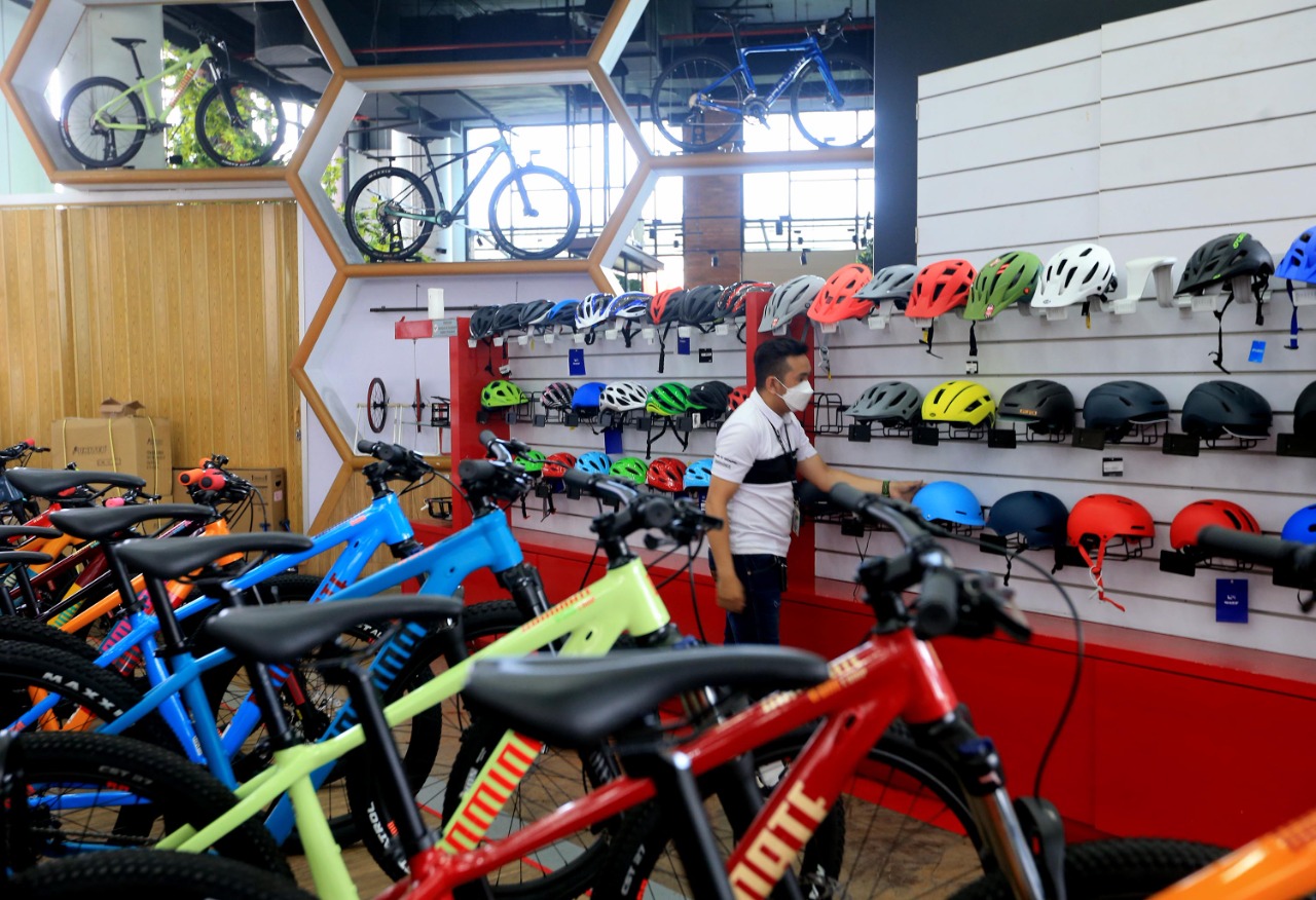 Sepeda Bersama Indonesia Sukses Jalankan Bisnis dan Aksi Sosial Bersamaan