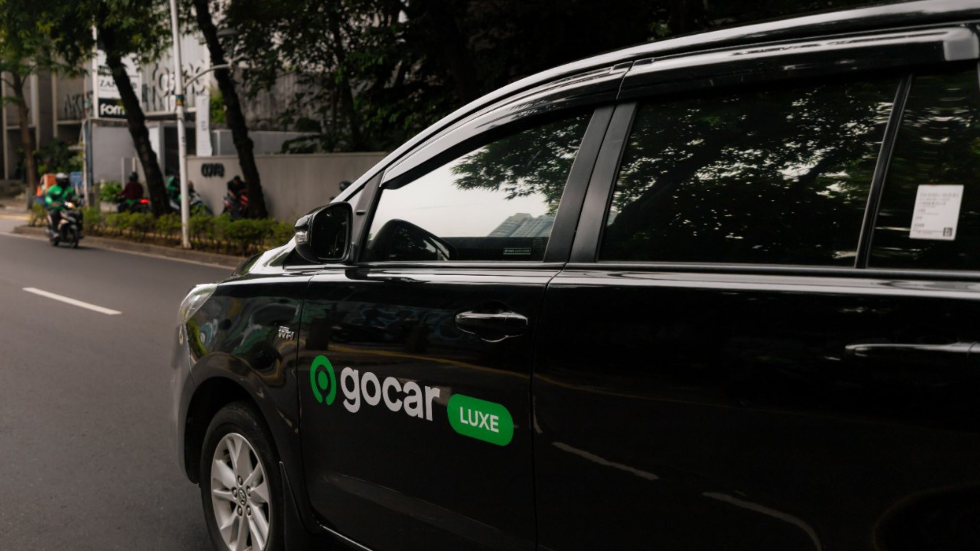 Gojek Tawarkan Kenyamanan Ekstra di Perjalanan dengan GoCar Luxe