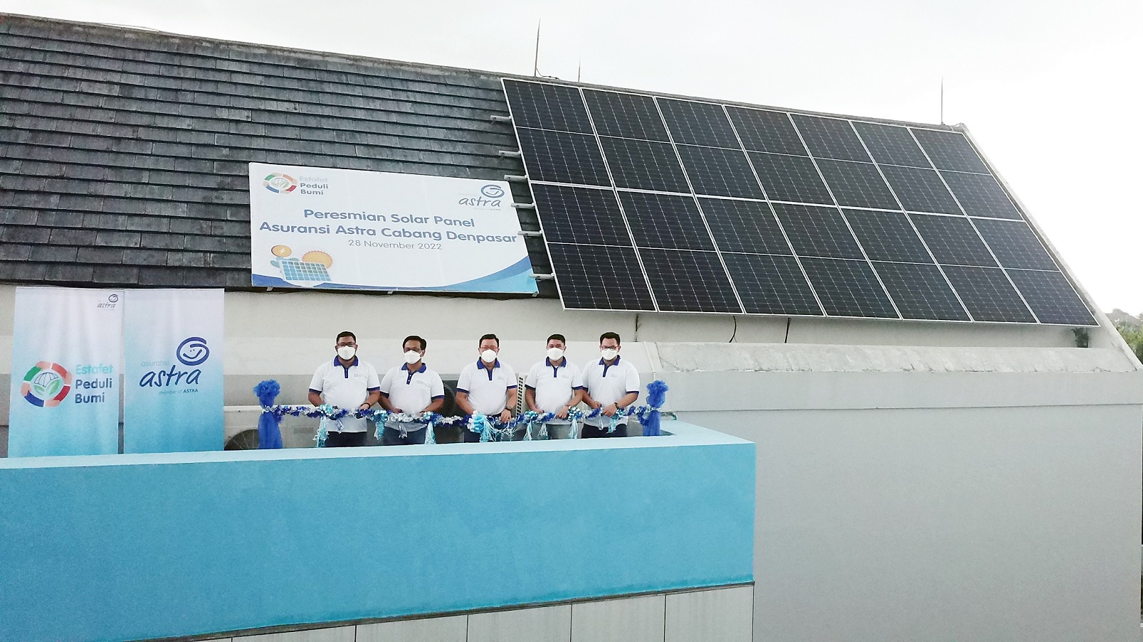 Asuransi Astra Resmikan Solar Panel Lewat Estafet Peduli Bumi Denpasar