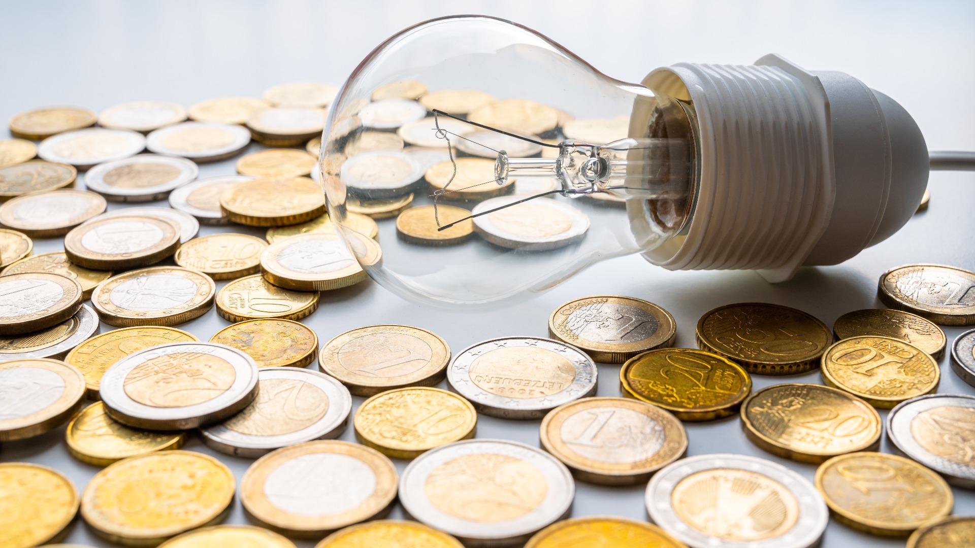 Beban: Definisi dan Bedanya dengan Biaya