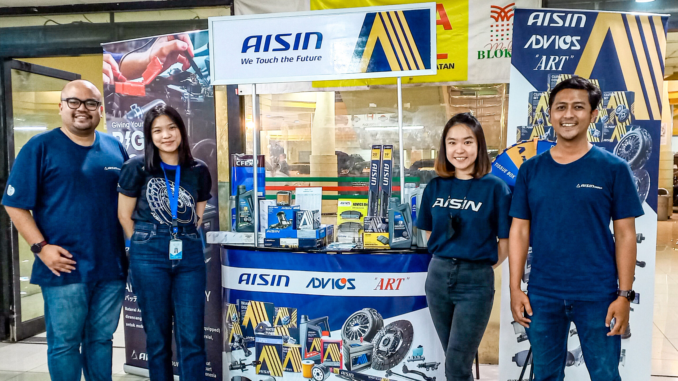 Cara Aisin Bangun Customer Awereness dengan Pameran dan Bazar